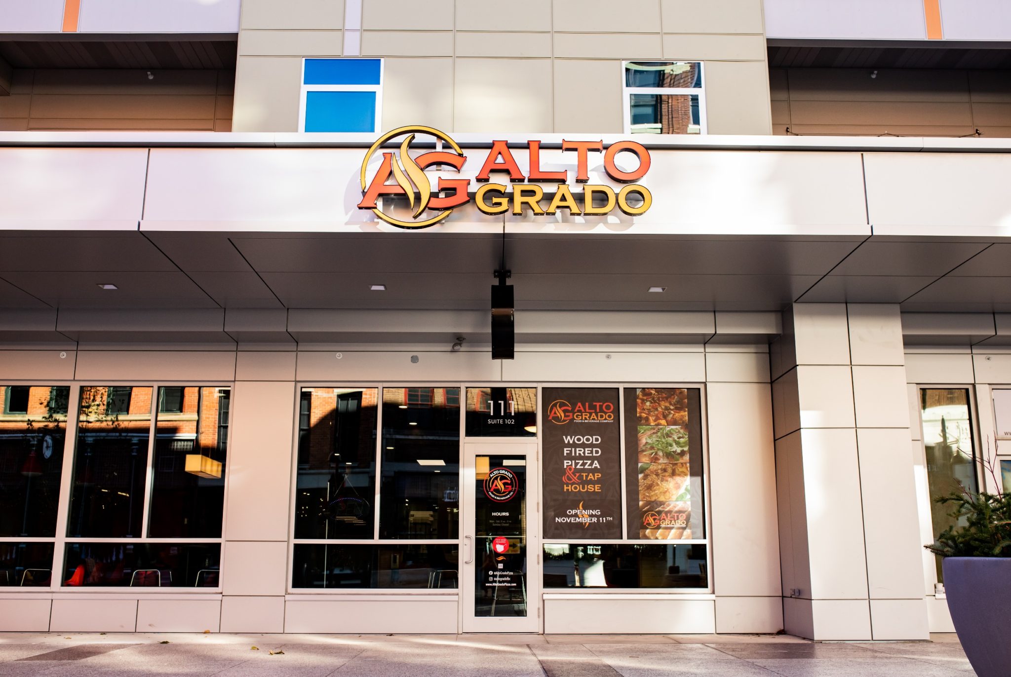 ALTO GRADO LANDING PIZZERIA & TAP HOUSE – WOOD FIRED PIZZA